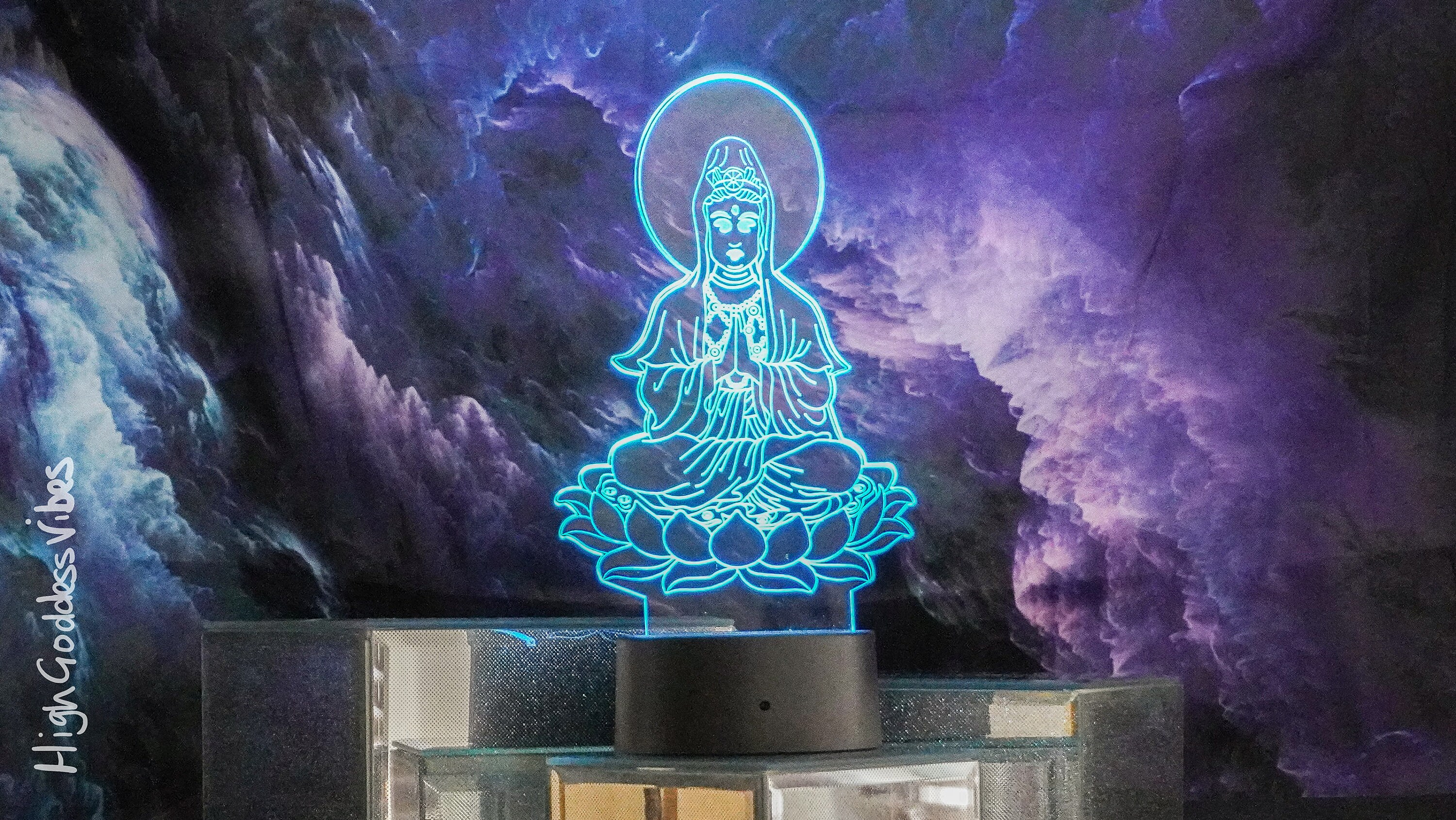 Quan Yin LED Light USB or Battery Lamp, Chinese Goddess Bodhisattva of ...