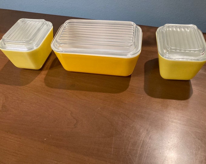 Vintage Pyrex Refrigerator Set - Etsy