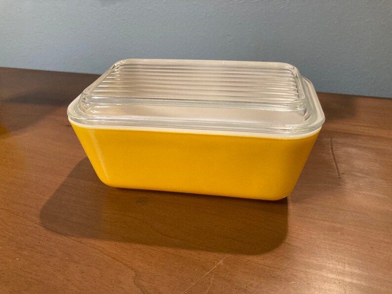 Vintage Pyrex Refrigerator Set - Etsy