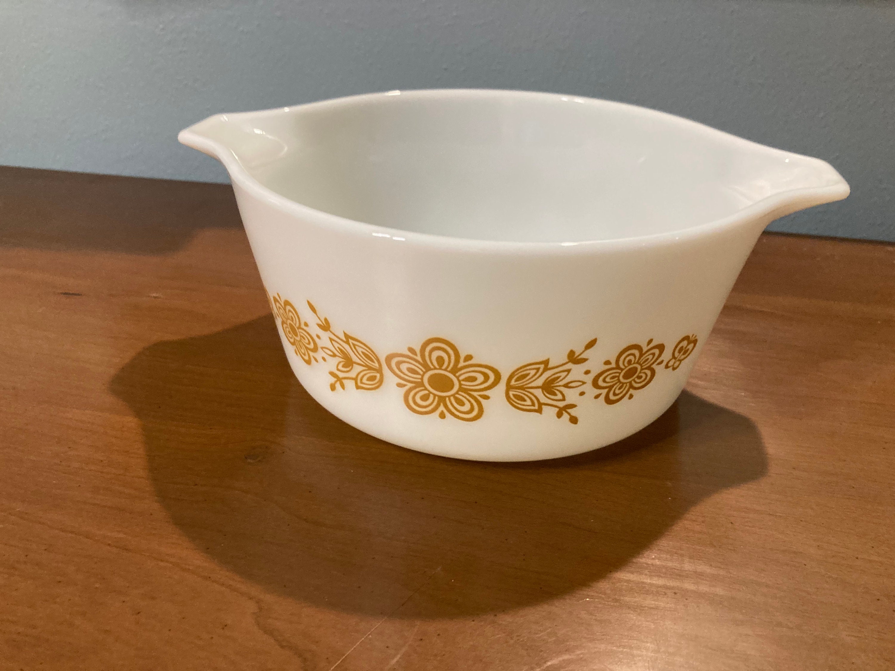 Vintage Pyrex 1 1/2 Quart With Lid - Etsy