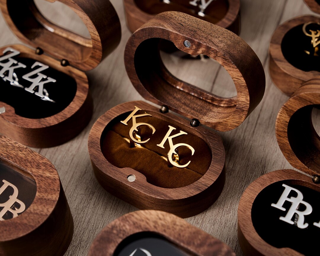 Custom Groomsmen Cufflinks Set, Personalized Initial Cufflinks for Men ...