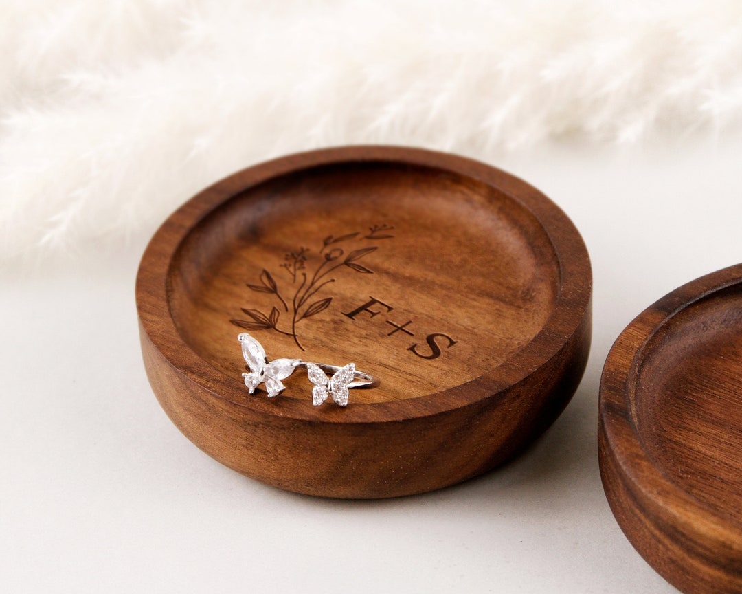 Personalized Wooden Ring Dish, Custom Wedding Ring Holder, Wedding Ring ...