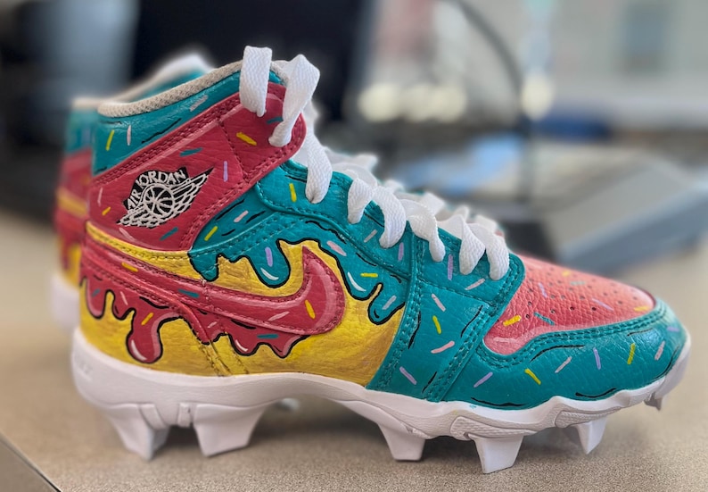 Custom Painted Jordan1 Cleats - Etsy