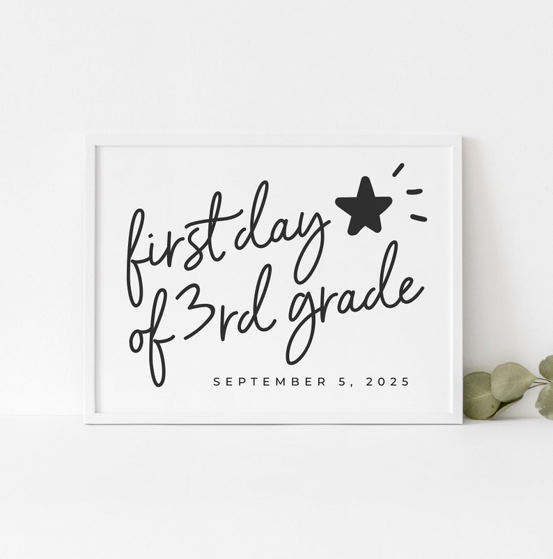 First Day of 3rd Grade Sign Minimalist First Day of School Sign ...