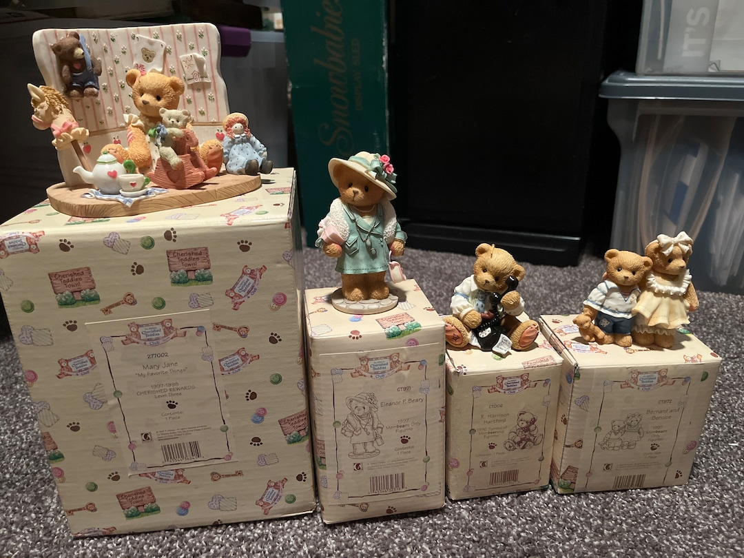 Cherished Teddies Figurines. Cherished Teddie Club Pieces. Set of 4 ...