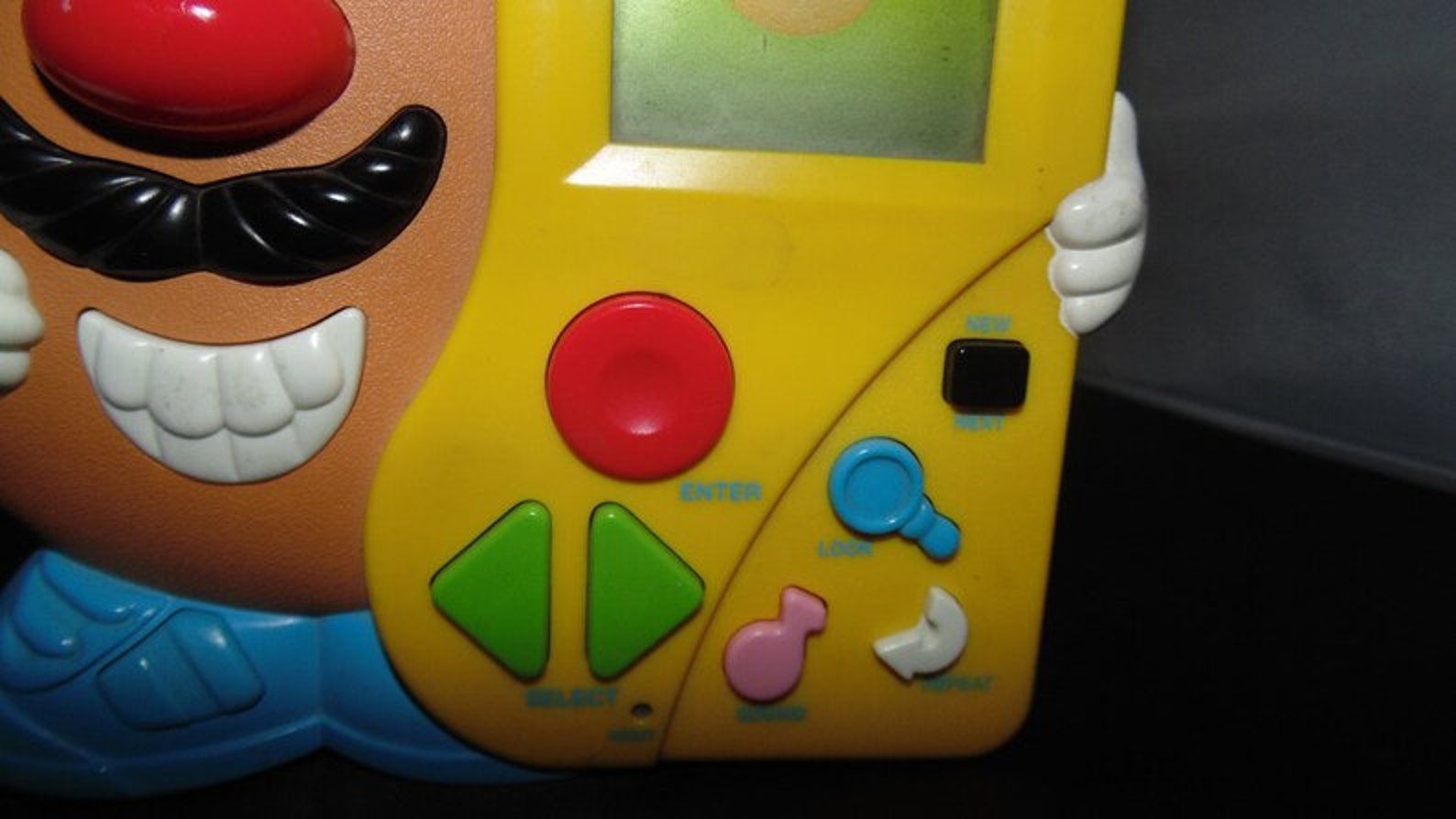 Vintage Mr POTATO Head ELECTRONIC Talking INTERACTIVE Hand Held Game ...