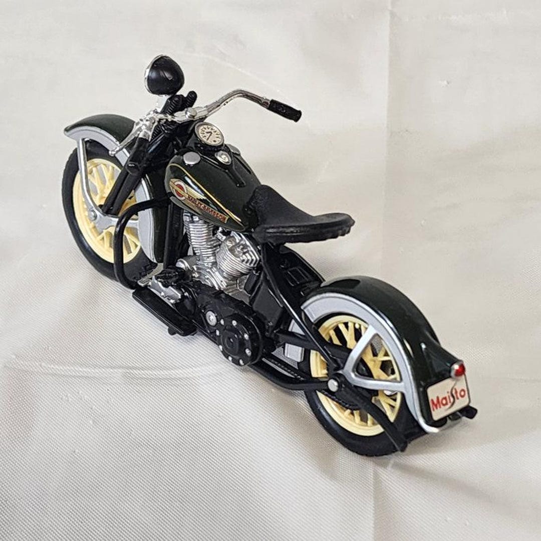 Harley Davidson Motorcycle Bike Die Cast Metal Miniature Model 1:18 ...