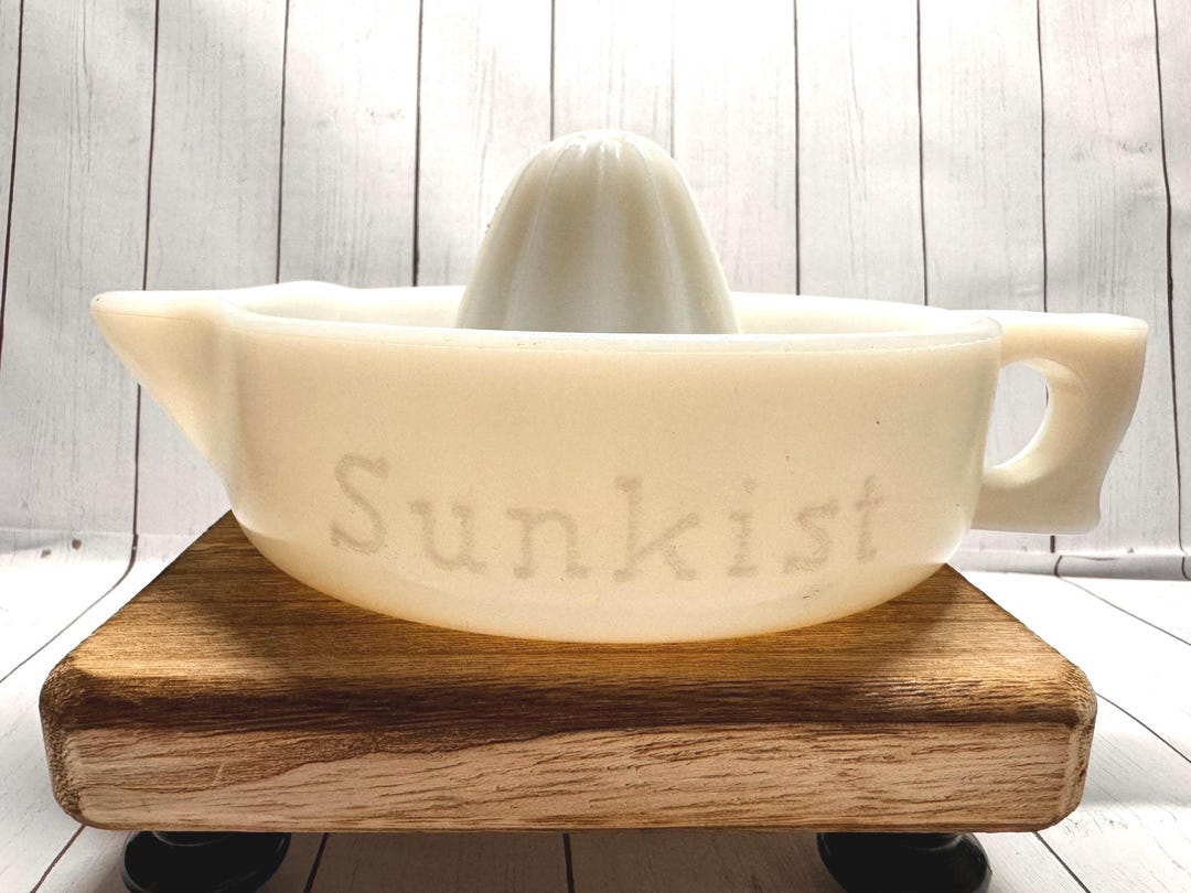 Vintage White Milk Glass Sunkist Hand Juicer Reamer MCM Mid Century - Etsy