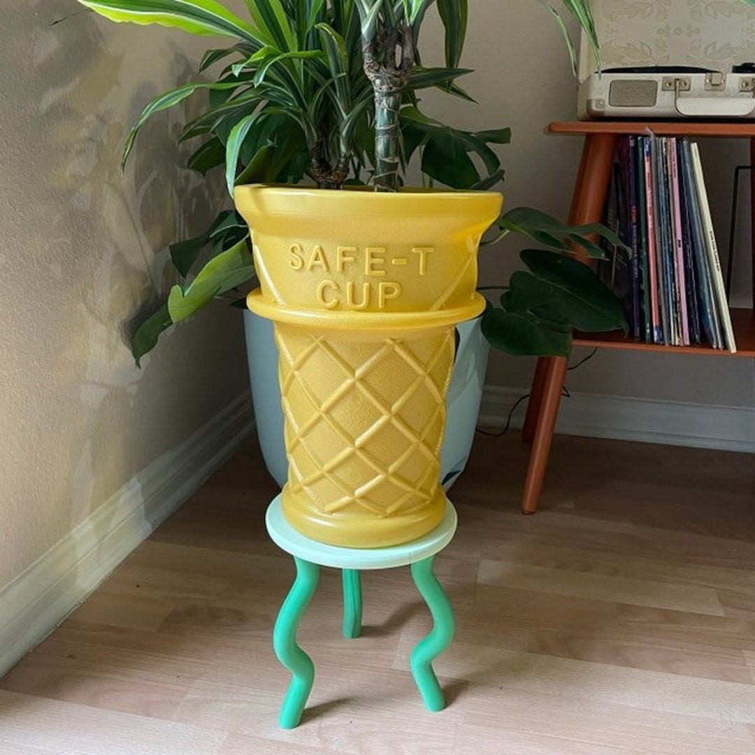 Maximalist Small 8 Stand Perfect for Displaying Plants Cakes - Etsy