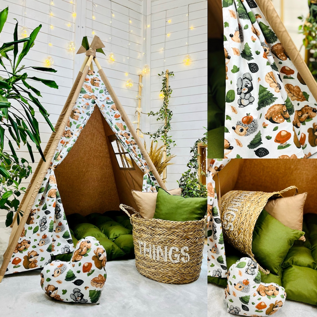 Forest Animals Teepee Brown and Green, Warm Cozy Floor Mat, Woodland ...