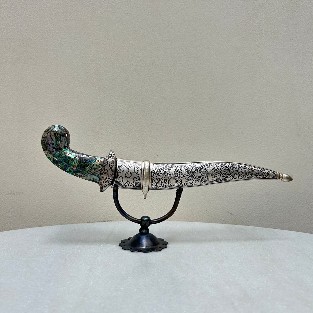 Indian Assorted Mughal Islamic Silver Damascened Kard/court Knife ...