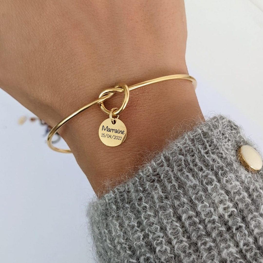 Bracelet jonc personnalisé avec médailles à graver - Bracelet femme ...