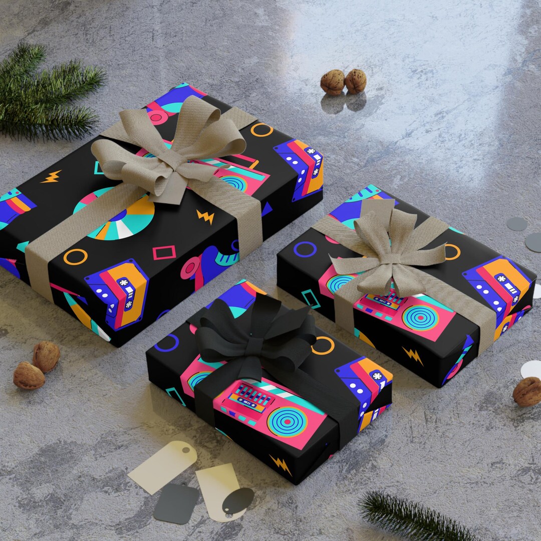 Wrapping Paper, 80s 90s Retro Design Christmas Gift Wrap Roll, Holiday ...
