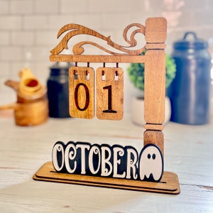 Interchangeable Calendar 9 Inch, Includes Stand, Numbers, & All 12 ...