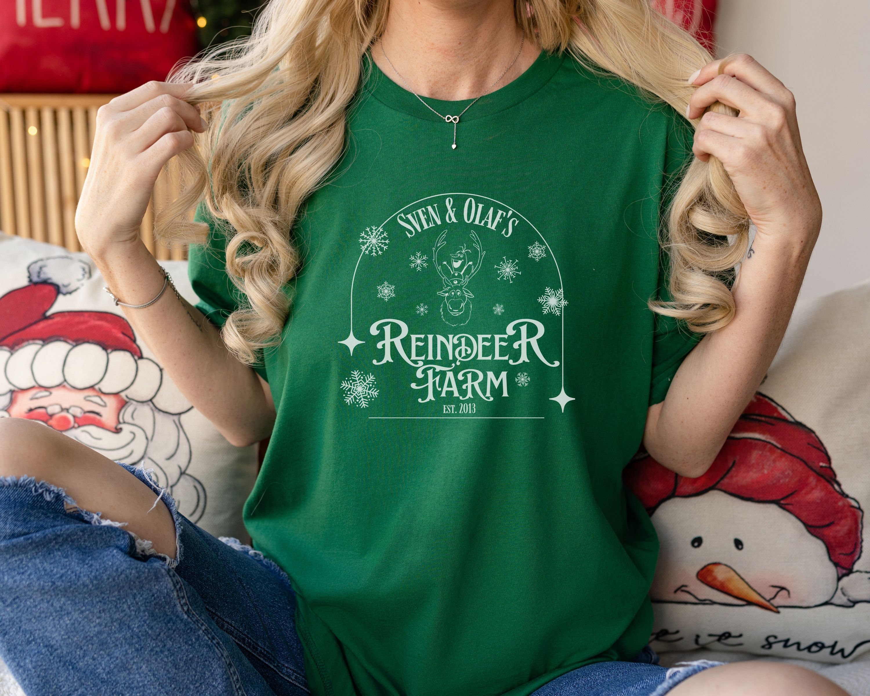 Sven and Olaf Reindeer Farm SVG – Frozen Christmas Design (digital ...