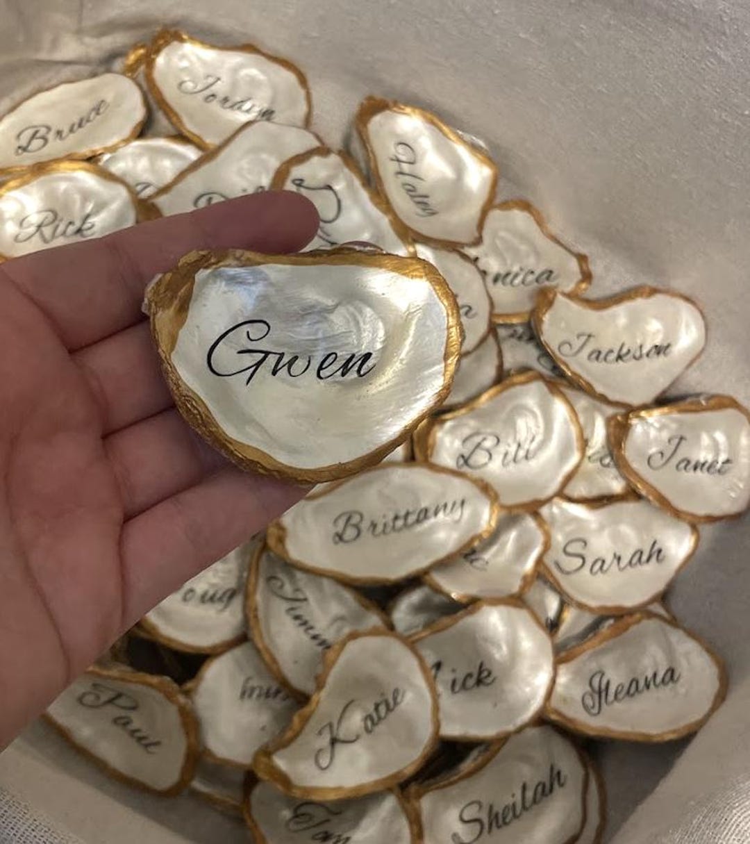 Customizable Oyster Shell Place Setting - Etsy
