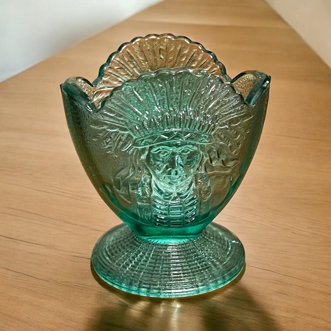 Vintage Kemble Glass Native American Indian Chief Head UV Reactive ...