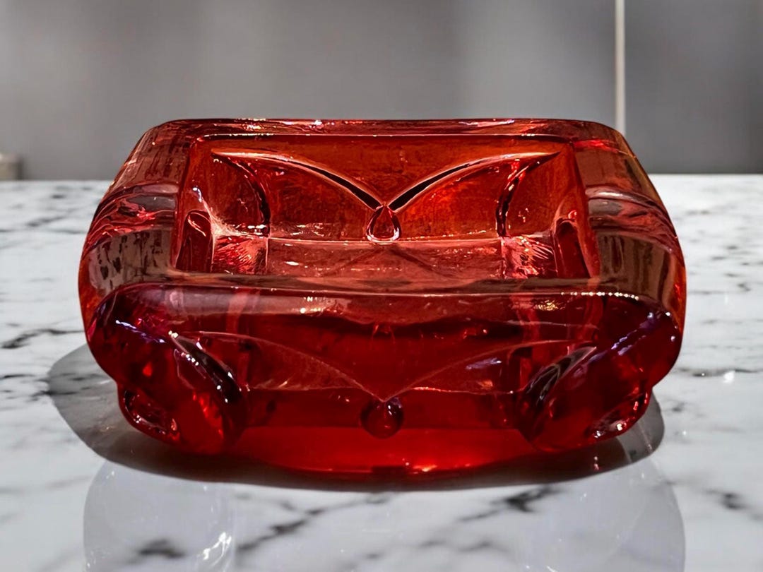 Vintage Imperial Glass Dark Cranberry Cathay Selenium UV Reactive ...
