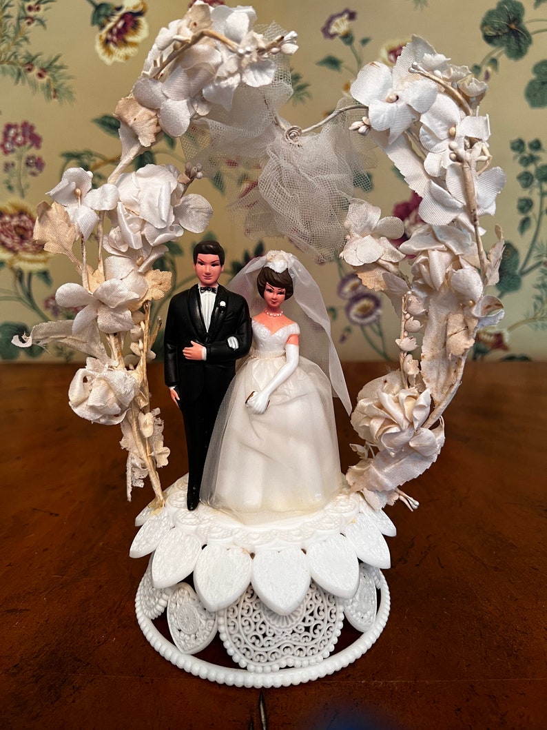 Vintage 1950's Large Bride and Groom Wedding Cake Topper - Etsy