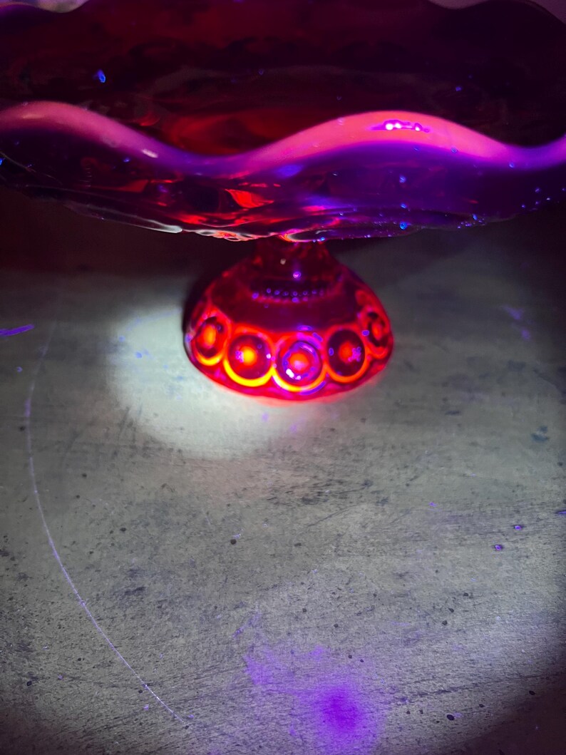 L.E. Smith Vintage Red Moon & Stars Amberina UV Reactive Fruit Bowl - Etsy