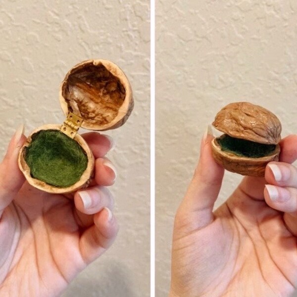 Shell Ring Box - Etsy