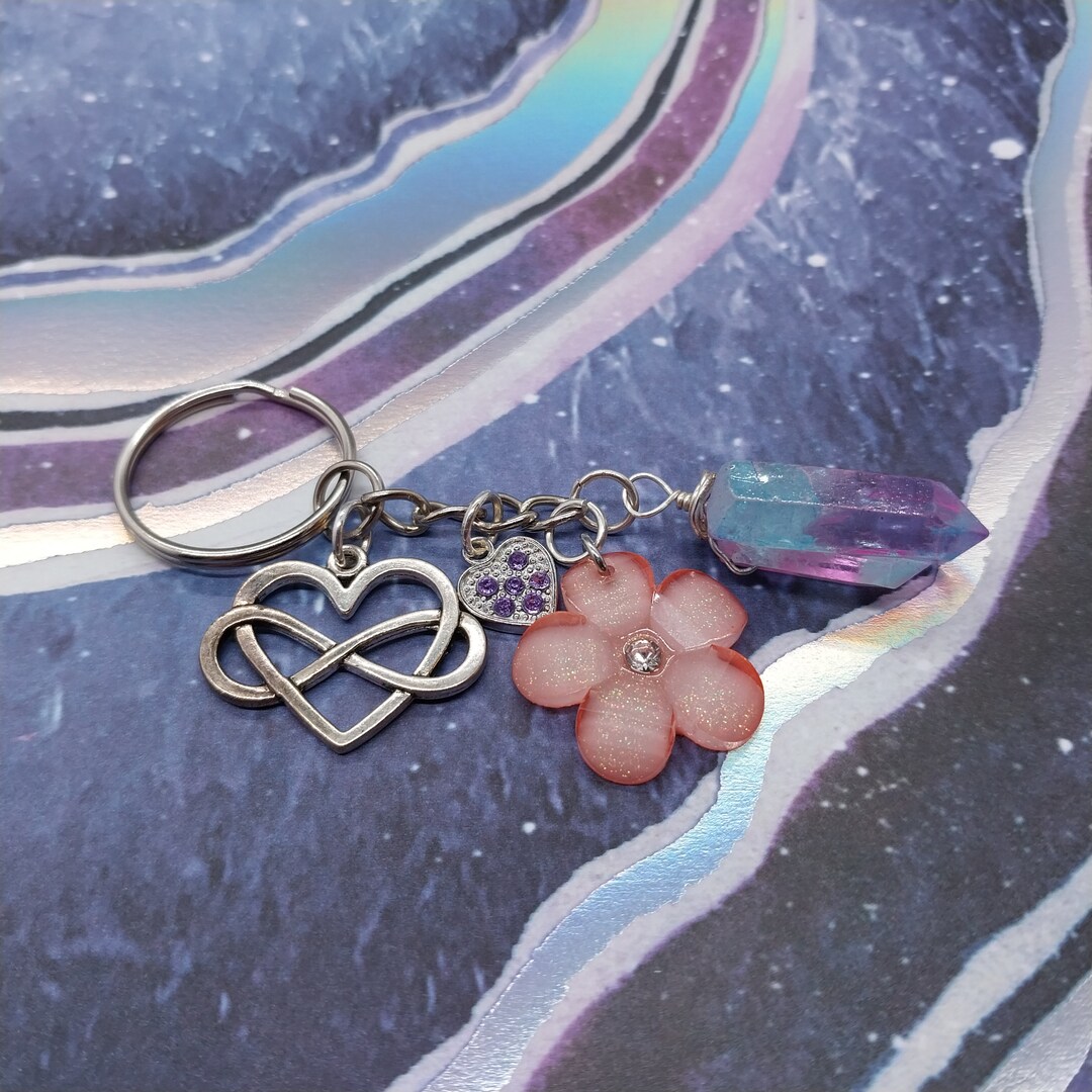 Iridescent Quartz Keychain, Flower, Hearts Charms - Etsy