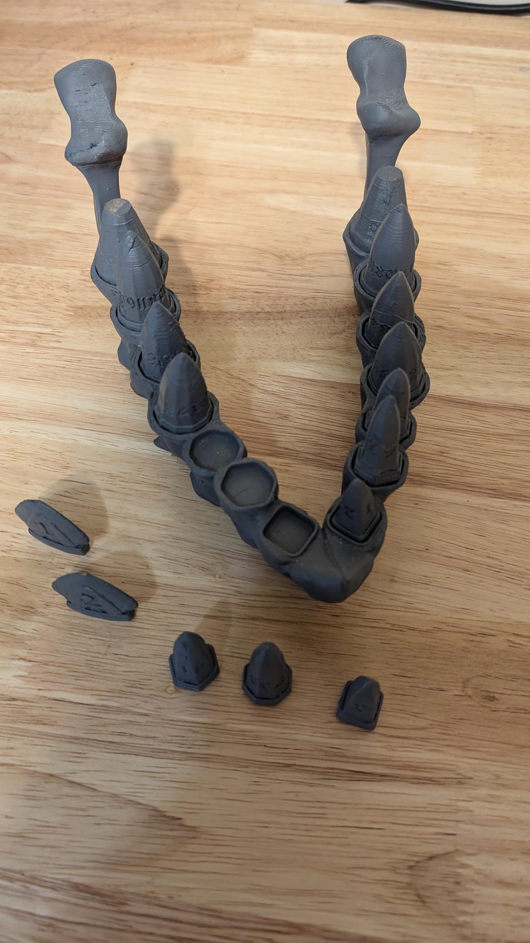 Dragon Jaw Dice Holder With Teeth Dice Special Set 3D Print - Etsy