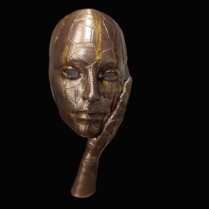 Futuristic 3D Cracked Amber Mask Wall Art - Modern Sculpture Replica ...