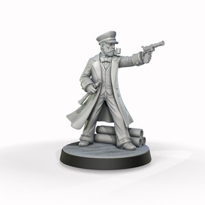 The River Boat Pilot Miniature - Cosmondo - 28mm / 32mm / 36mm - Etsy