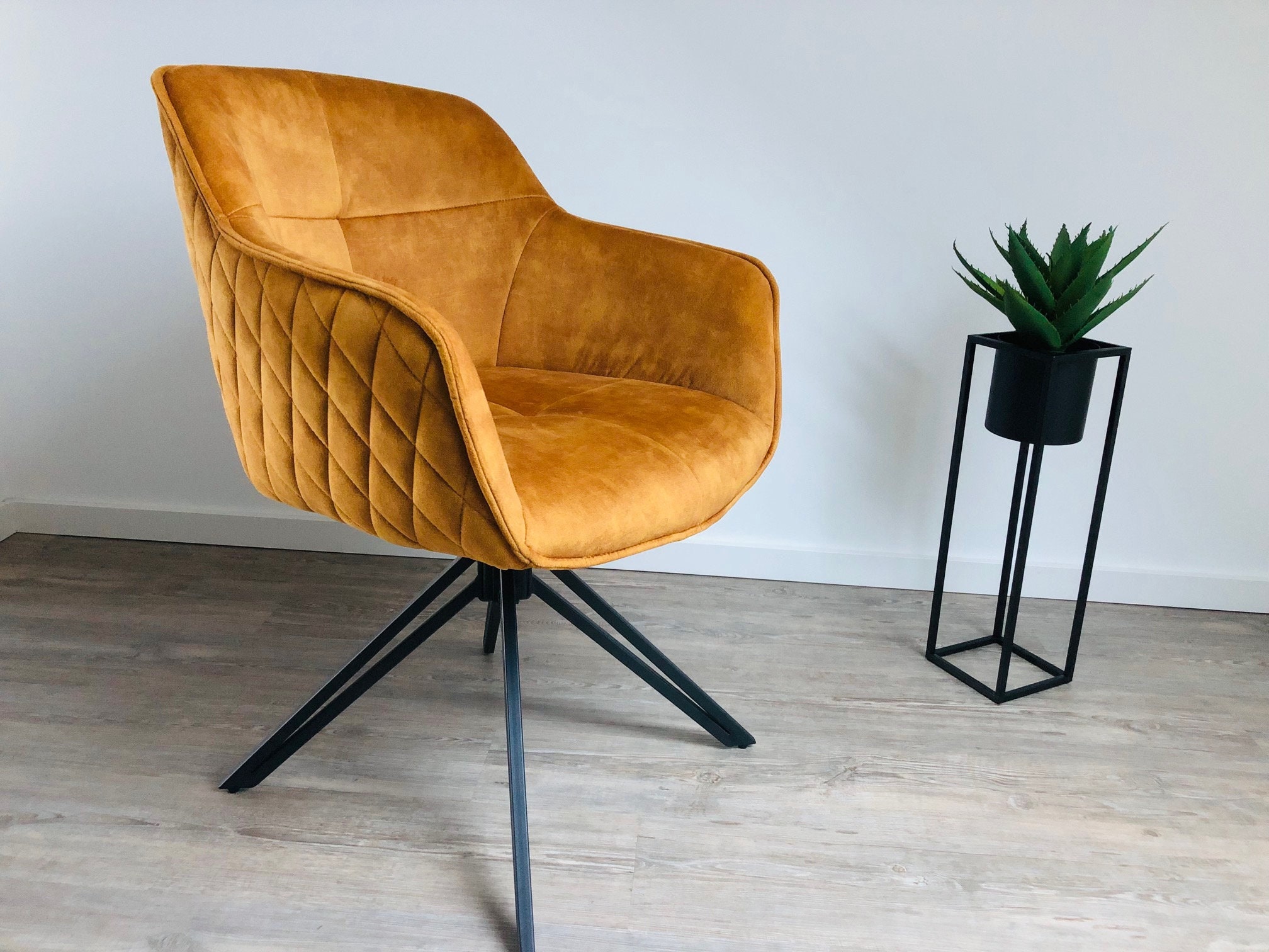 Design Stuhl LOFT Drehbar Braun Retro Design Gestell Schwarz ...