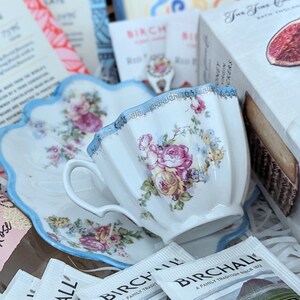 Vintage Luxury Gift Hamper, Medium Size - Etsy