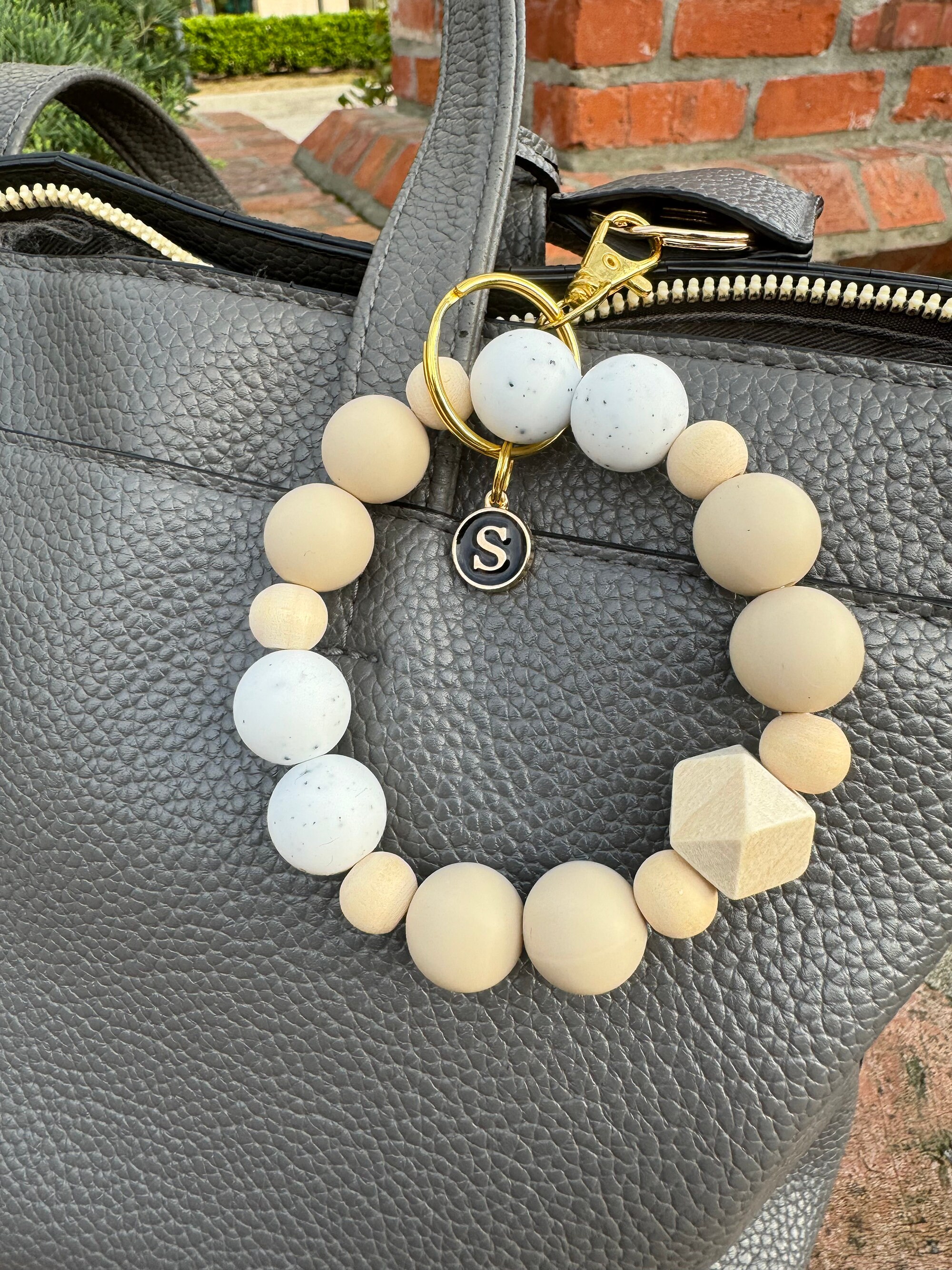 Speckled and Biege Silicone Bead Bracelet Keychain | Speckled Silicone ...