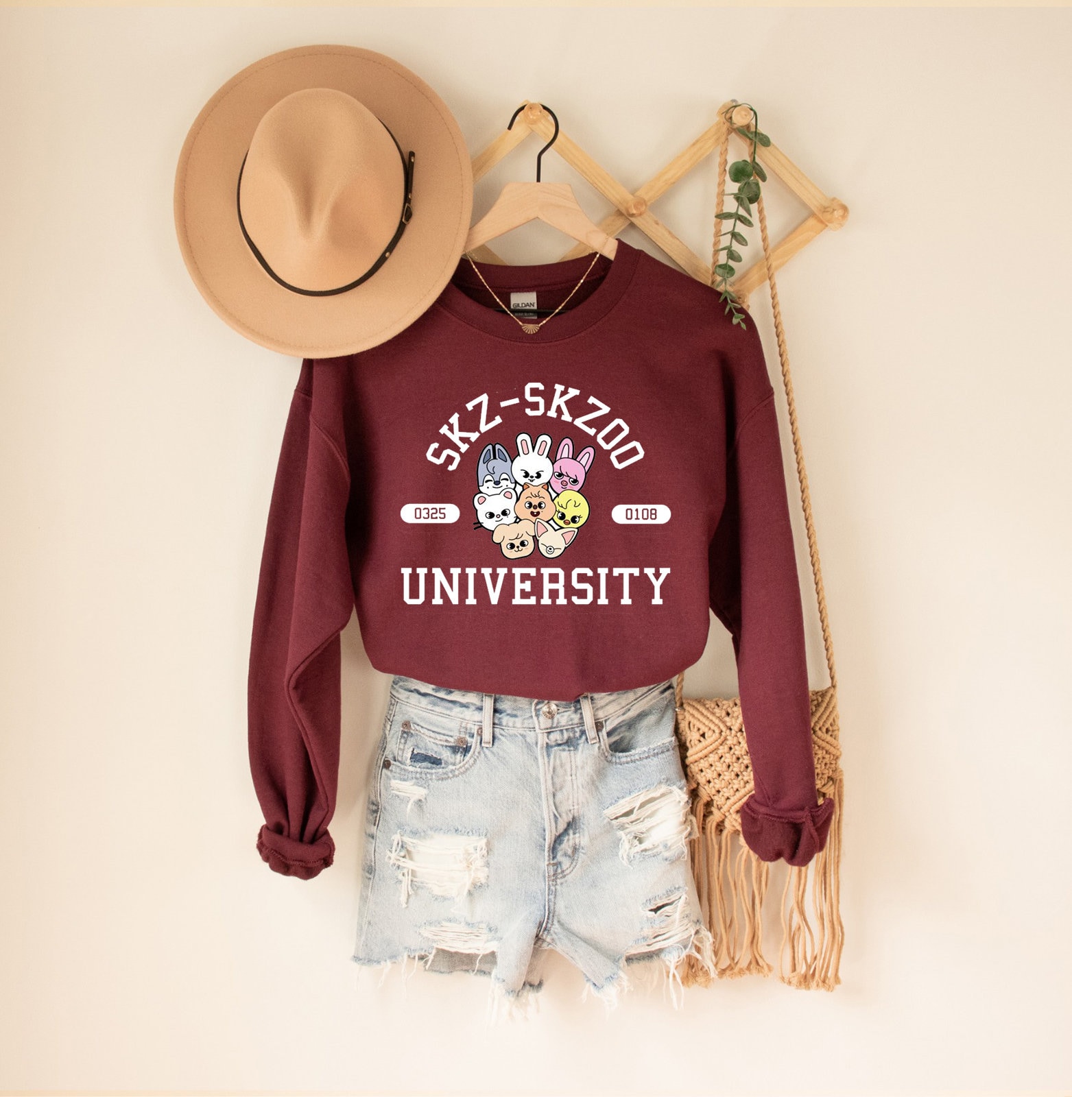 SKZOO University hoodie, Bang Chan Lee Know Changbin hoodie sold by Dan ...