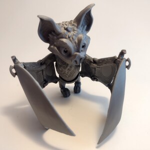 Articulated Bat - 3D Printed by Matmire Makes - Etsy