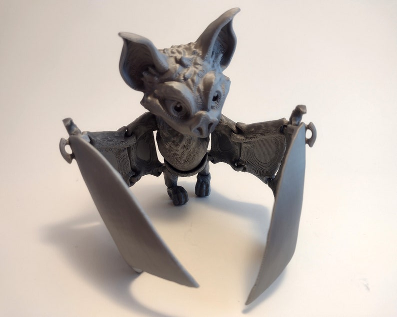 Articulated Bat - 3D Printed by Matmire Makes - Etsy