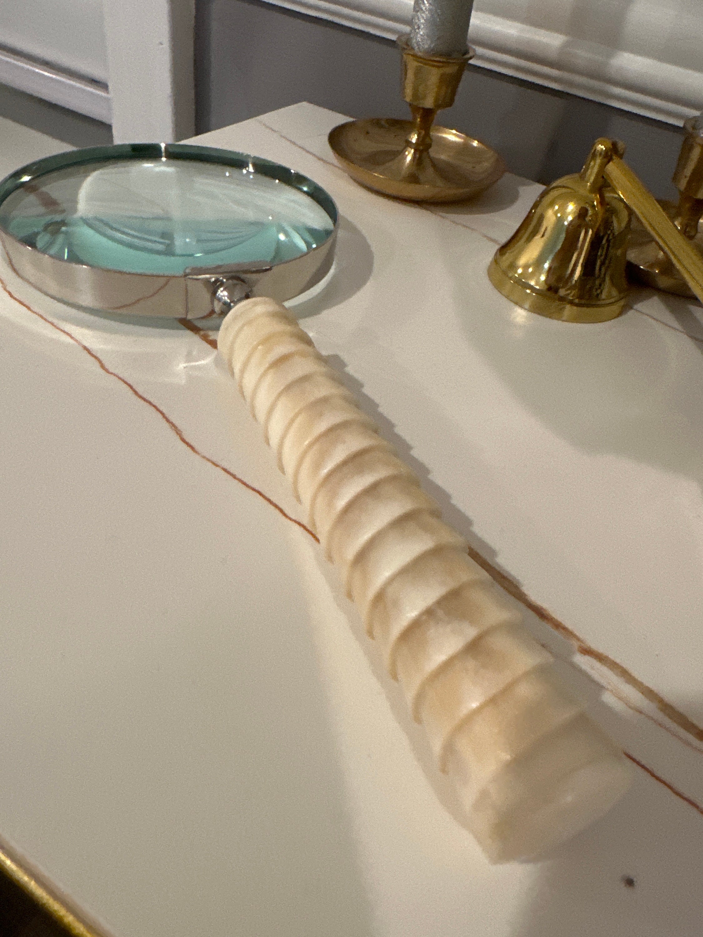 Magnifying Glass Mother of Pearl Handle Hand Held Magnifier Vintage ...