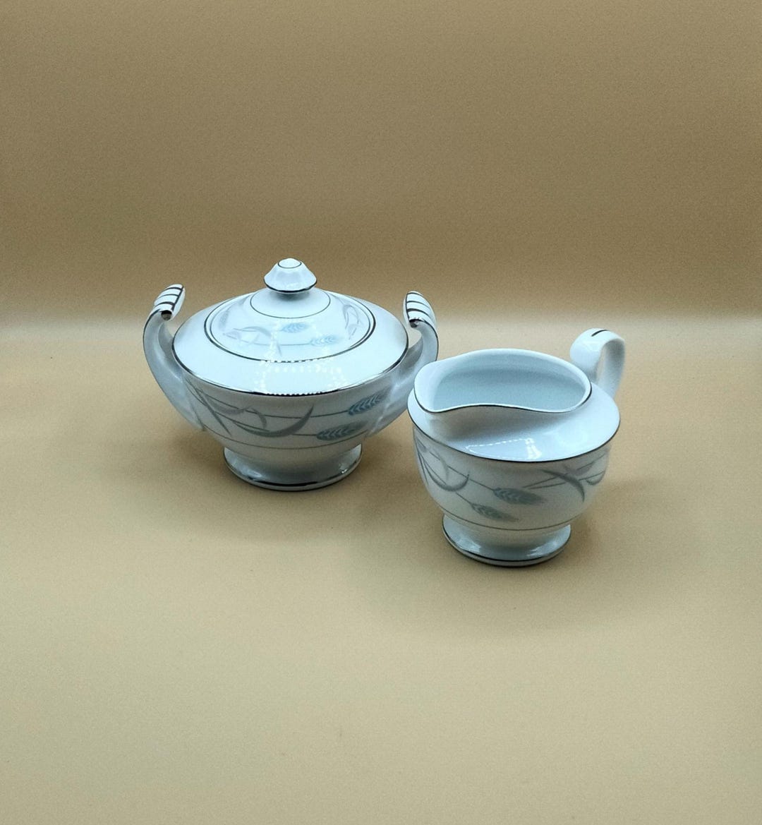 Vintage Valmont China Royal Wheat Pattern Sugar Bowl and Creamer Set - Etsy