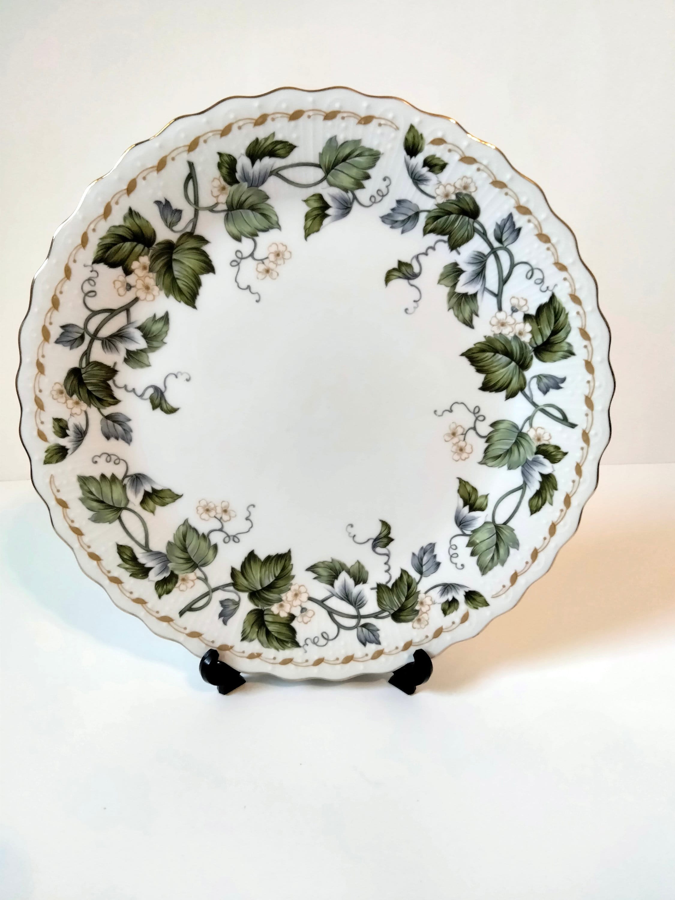 Andrea Plate by Sadek - Etsy