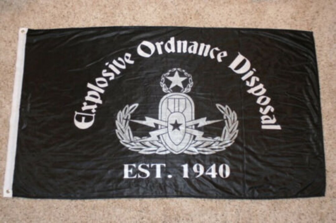 Mini Explosive Ordnance Disposal (EOD) Flag 10" X 19" - Etsy