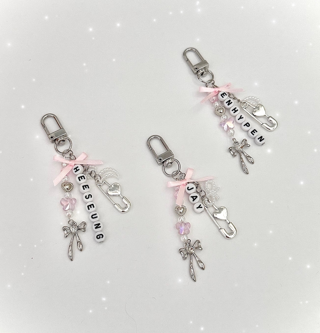 Customizable Pink Coquette Kpop Keychains - Etsy