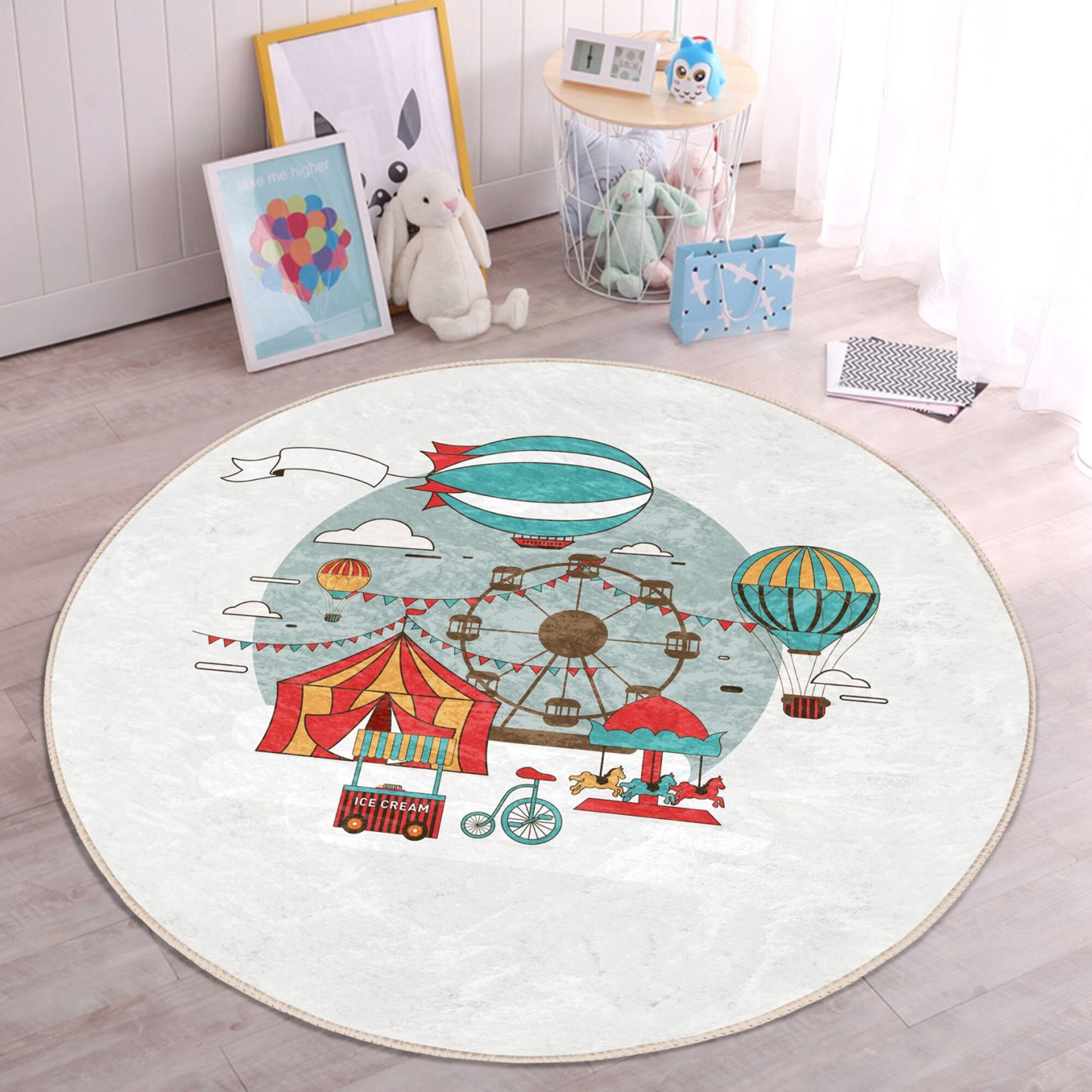 Circus Kids Rug, Circus Balloon Design Decorative Bedroom Area Rug ...