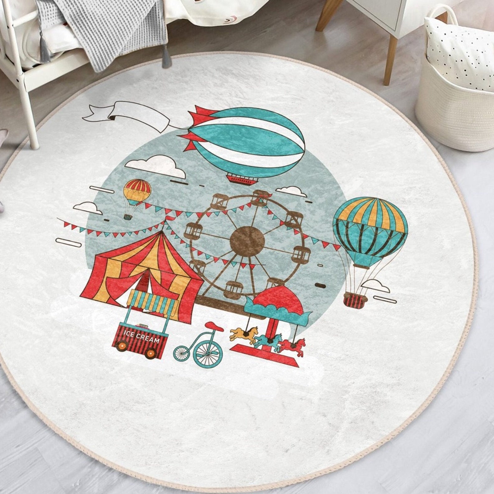 Circus Kids Rug, Circus Balloon Design Decorative Bedroom Area Rug ...