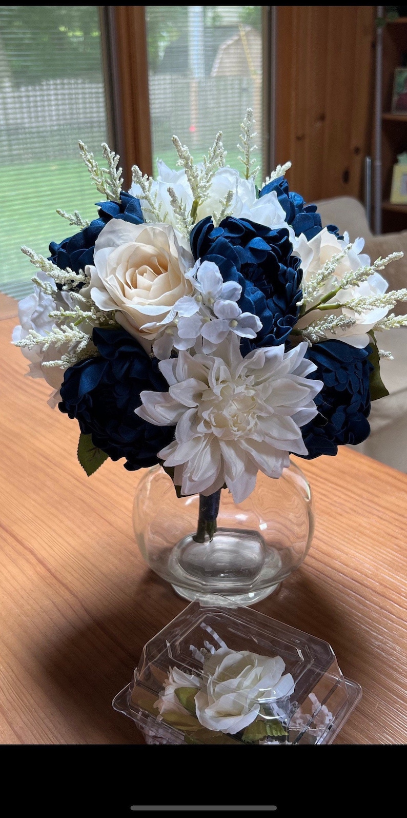 Navy Blue and White Bridal Bouquet - Etsy