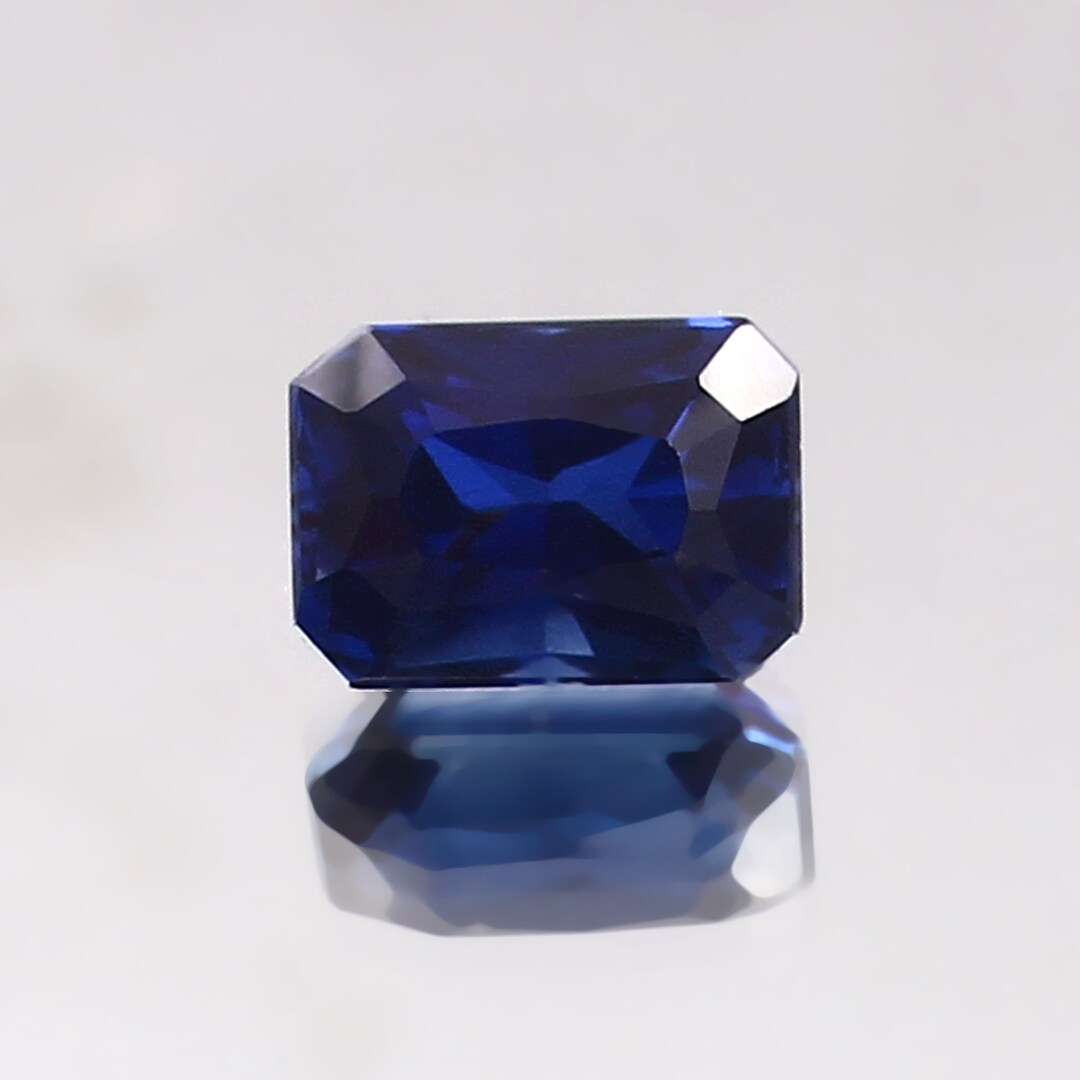 4 Ct Ceylon Royal Blue Sapphire: Radiant Cut Loose Gemstone - Etsy