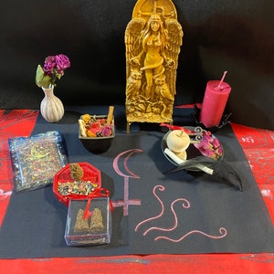 Lilith Altar Kit Dark Moon Goddess Statue, Pagan, Winged Lilith ...