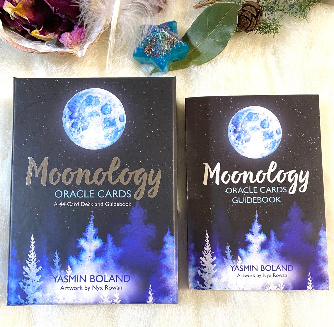 Moonology Oracle, Queen of the Moon Oracle 44 Cards Decks and Guidebook ...