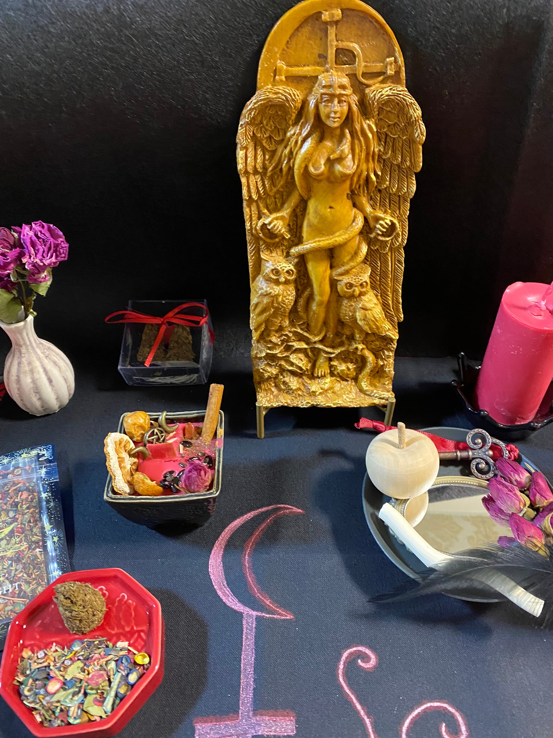 Lilith Altar Kit Dark Moon Goddess Statue, Pagan, Winged Lilith ...