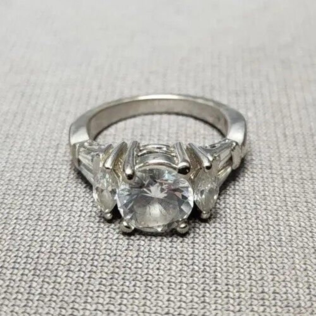 Vintage Sterling Silver 2 CT CZ Ring 925 Band Cubic Zirconia Marquise ...