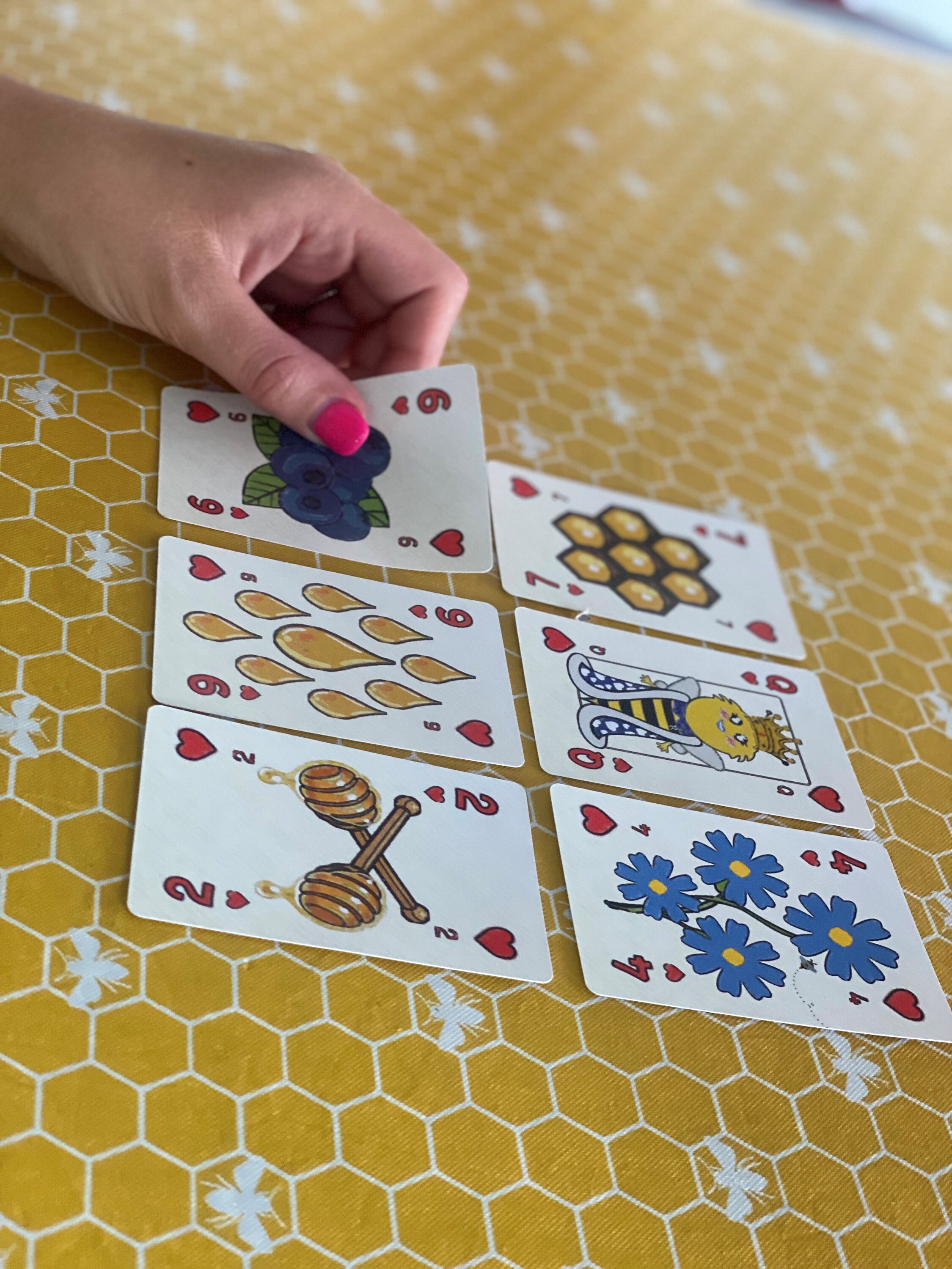 Queen Bee Card Game - Etsy