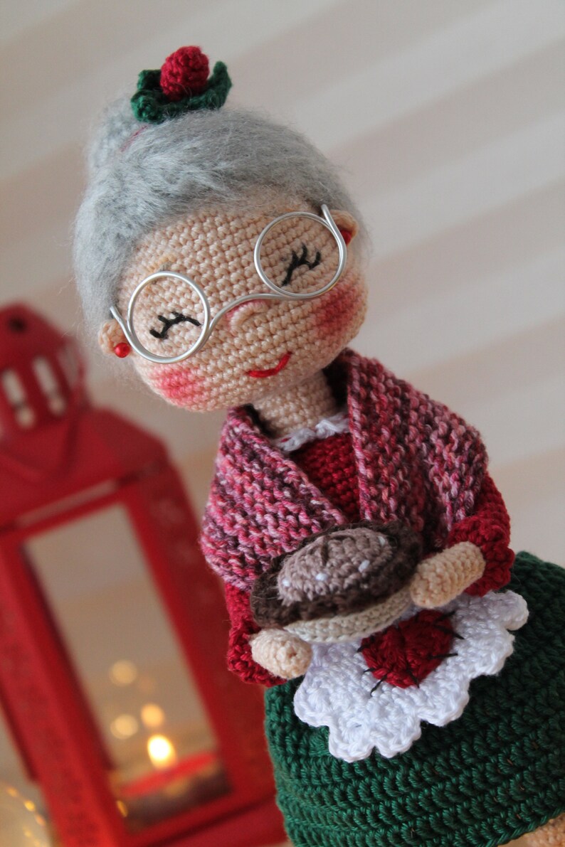 Crochet Cute Grandma Doll Pattern in English, Amigurumi Grandma Doll ...